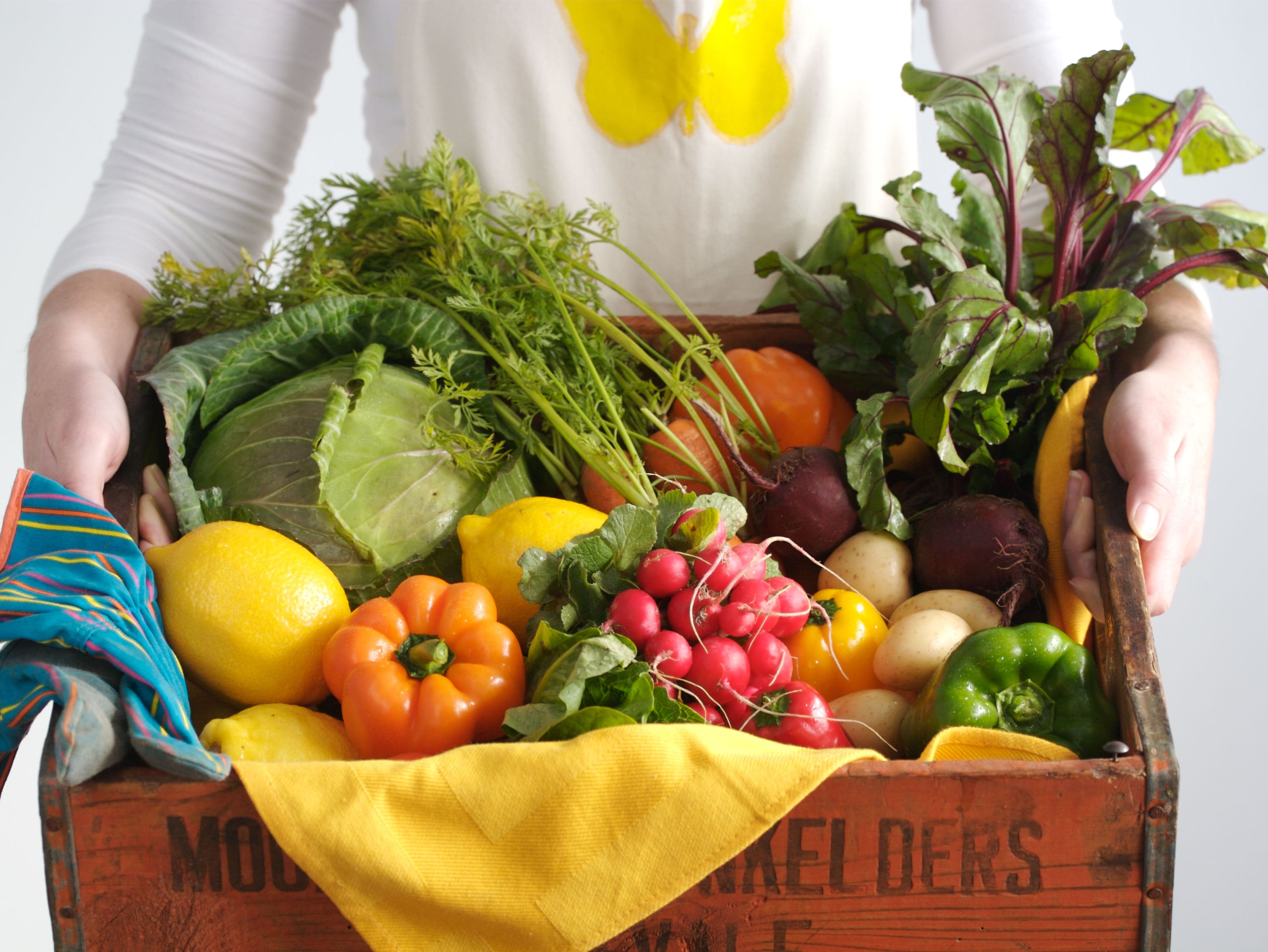 Seasonal fruit & veggies | Be FoodWise | AMC Cookware